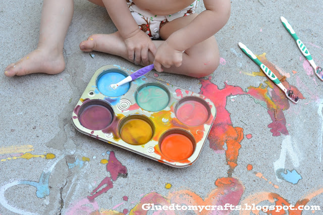 DIY Liquid Chalk & Toothbrushes