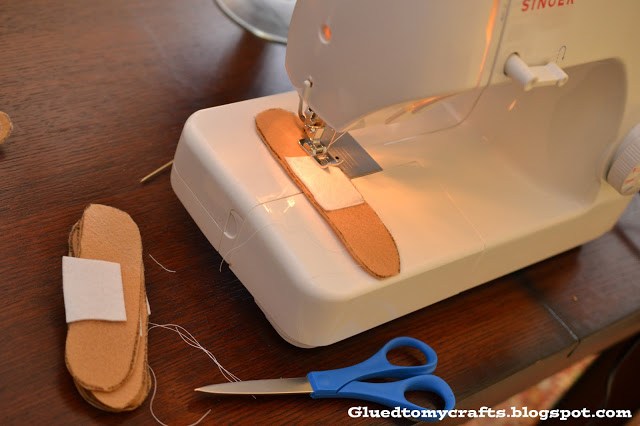 DIY Pretend Felt Band-Aids Craft Idea