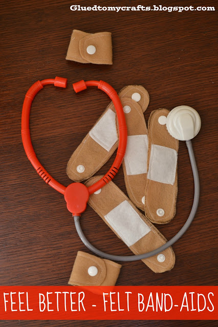 DIY Pretend Felt Band-Aids Craft Idea
