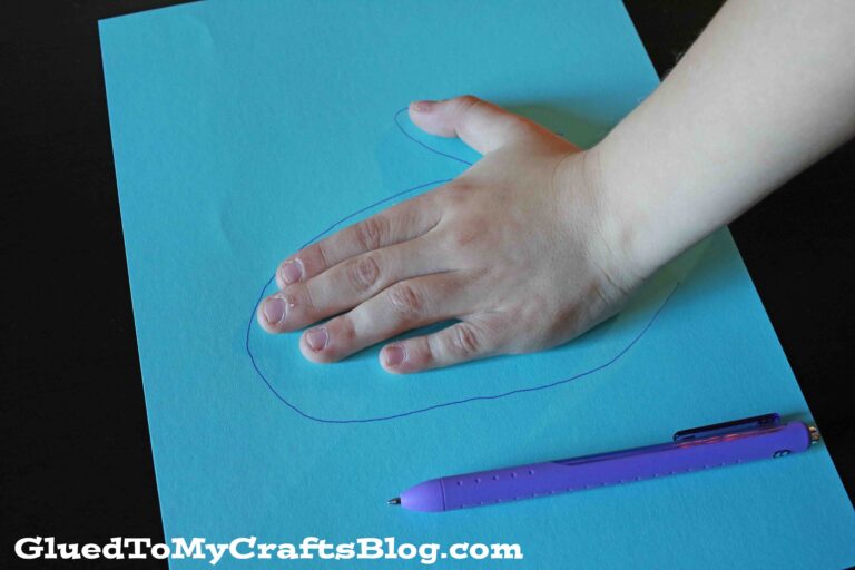 Toddler Made Paper Mitten Craft Idea For Winter