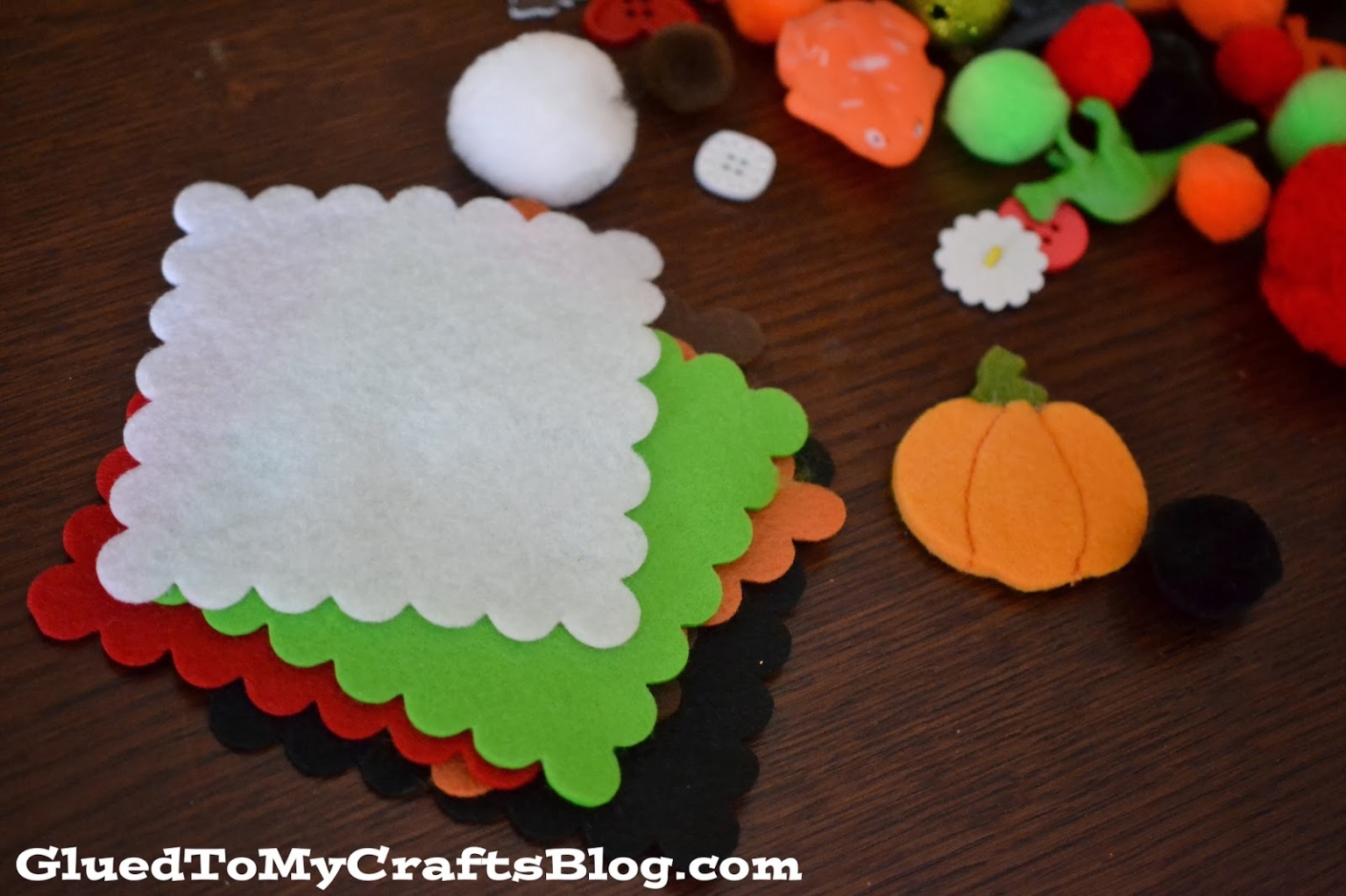 Easy Color Match Game to Entertain Kids: