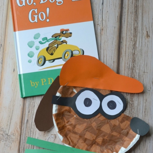 Super EASY Go, Dog. Go! Paper Plate Dog Craft Idea