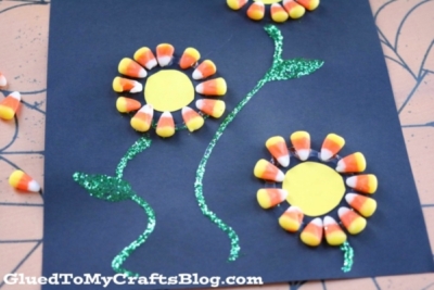Candy Corn Flowers Craft Idea For Fall