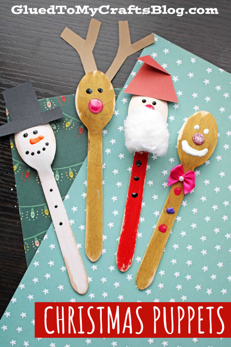 Wooden Spoon Christmas Friends