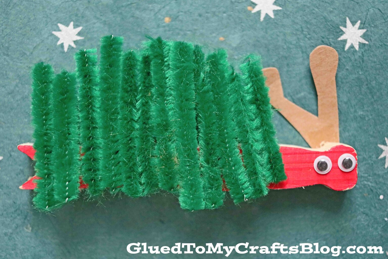 Pipe Cleaner & Clothespin Caterpillar Craft