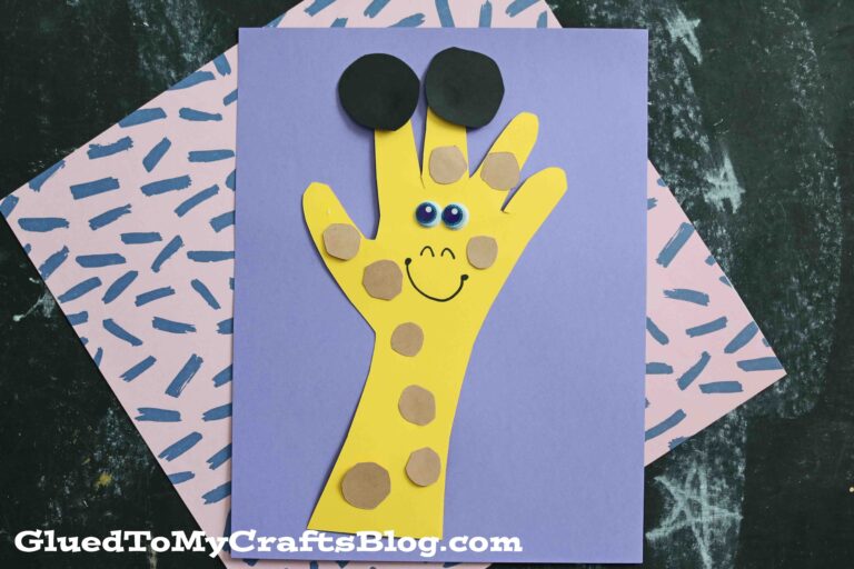 Handprint Giraffe Craft Idea For Kids