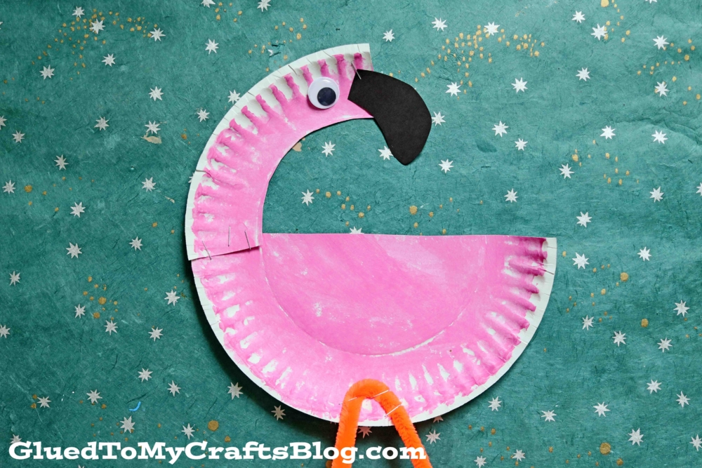 Paper Plate Flamingo