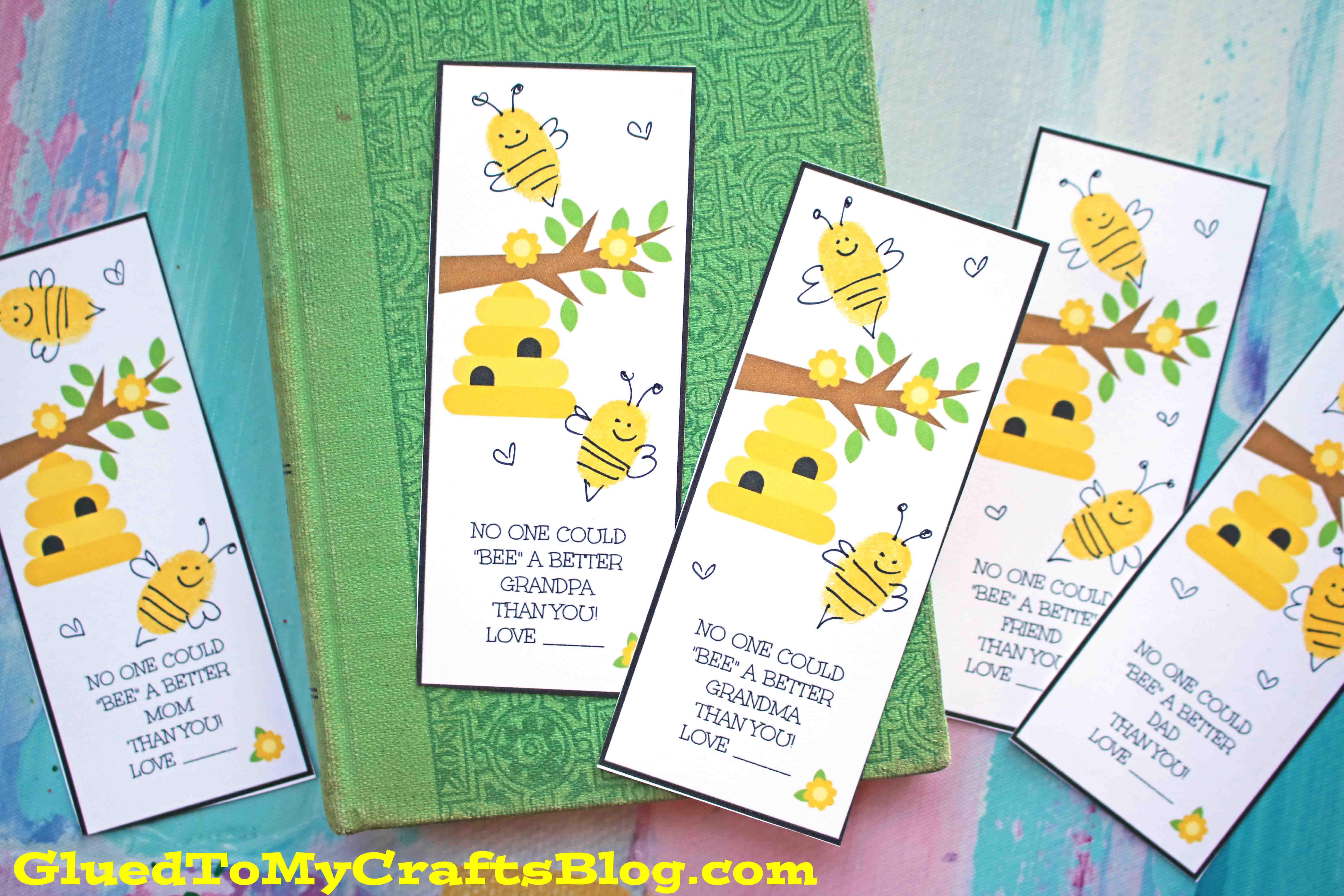 Thumbprint BEE Bookmark - A Simple Gift Idea Kids Can Make