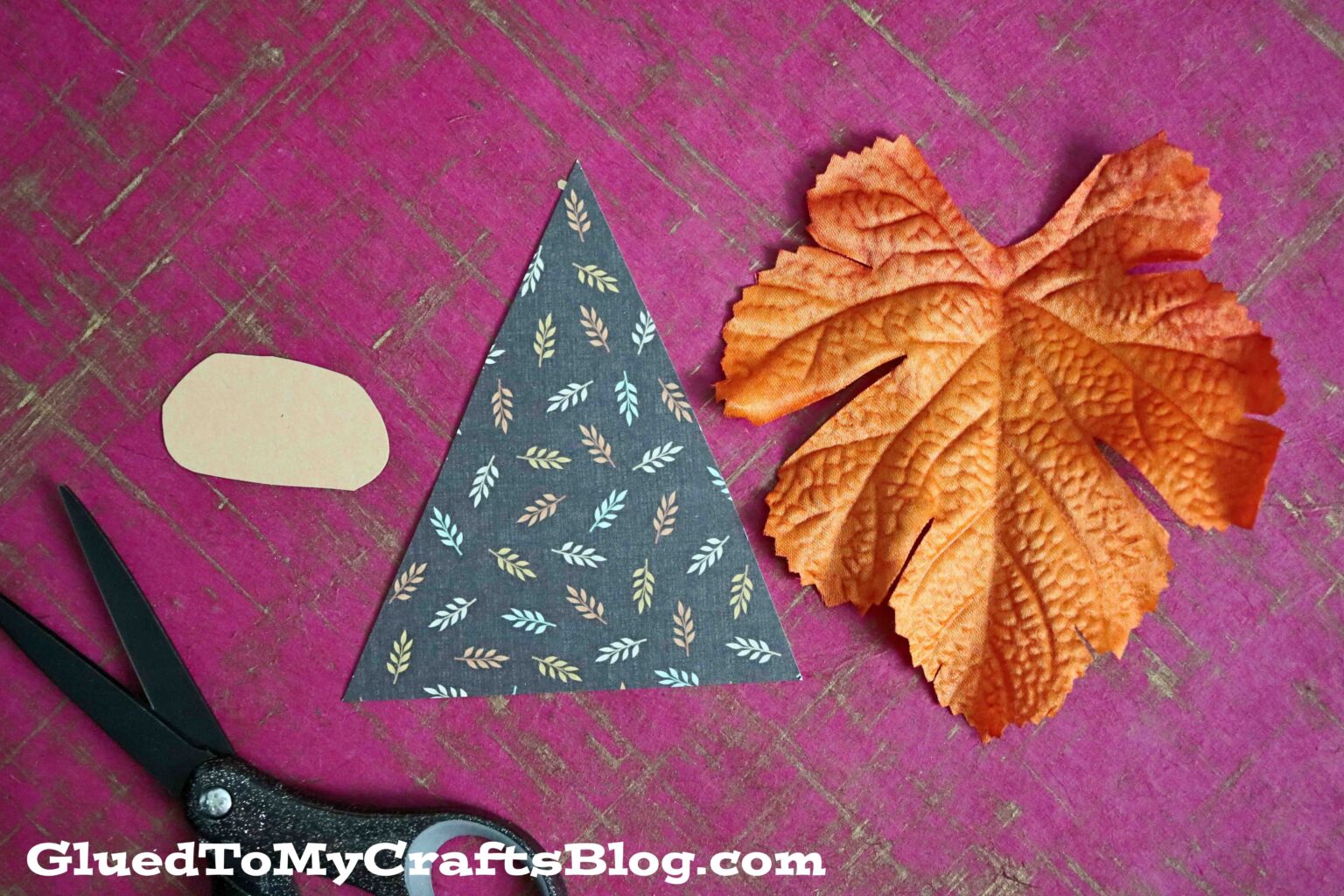 3-Step Leaf Gnome Craft Idea For Fall