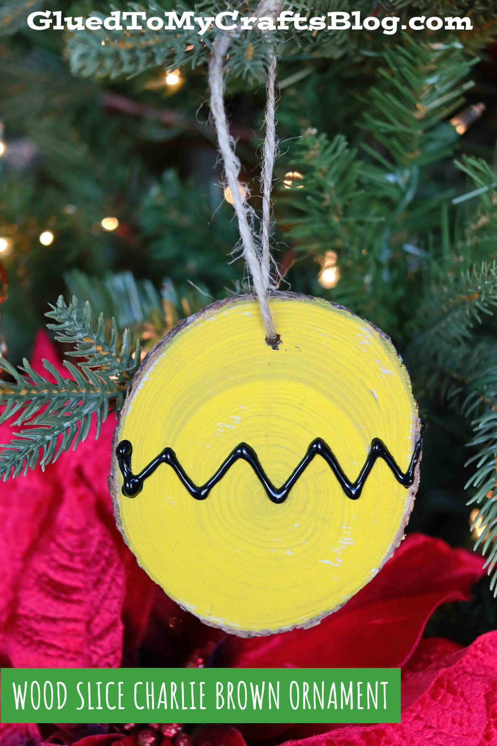 Wood Slice Charlie Brown Ornament Craft Idea