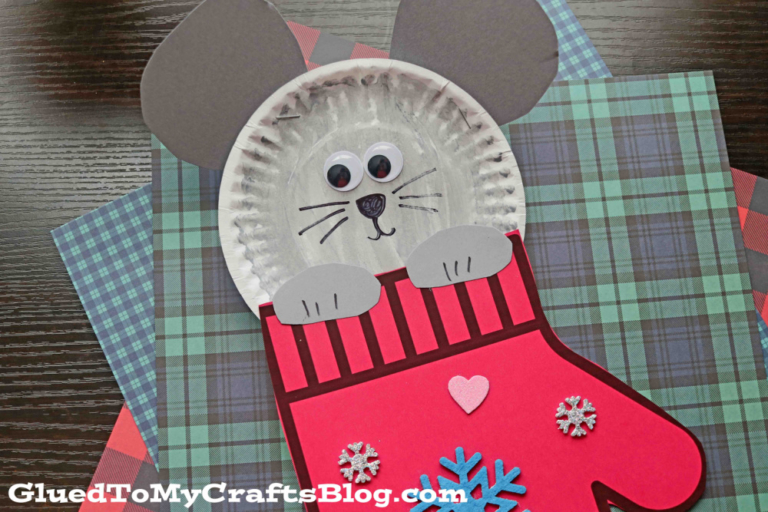 Peeking Winter Mouse In Mitten Craft