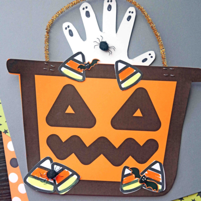 Paper Plate Haunted Pumpkin Craft - Glued To My Crafts - Let's Get Crafty!