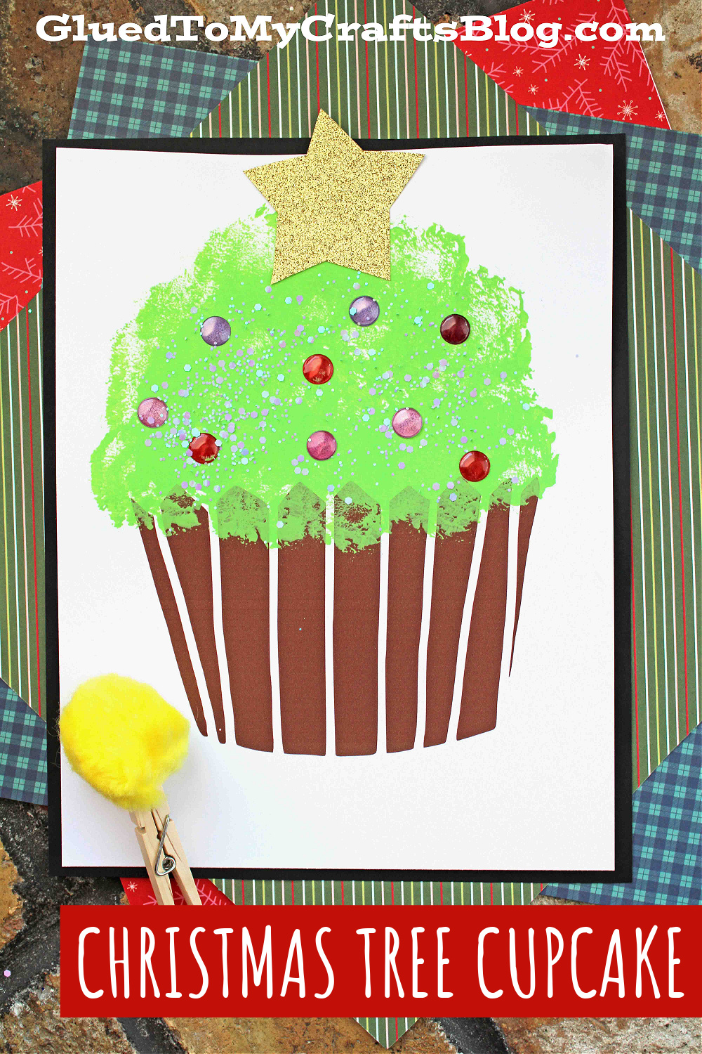 Pom Pom Stamped Christmas Tree Cupcake