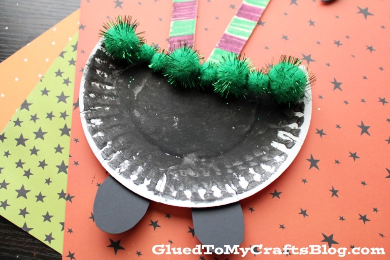 Popsicle Stick & Paper Plate Witch Cauldron Art for Halloween