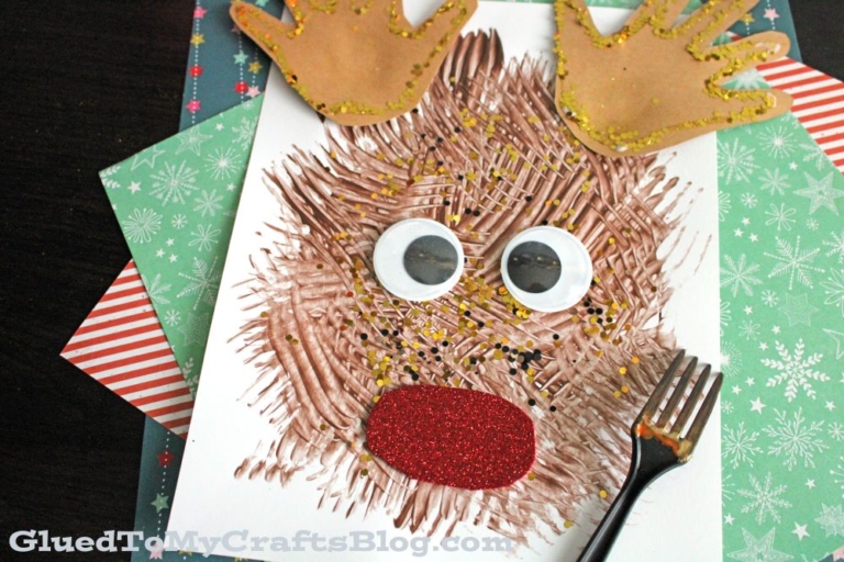 Fork Painted Reindeer Christmas Craft Idea