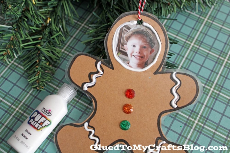 Gingerbread Man Photo Ornament Craft