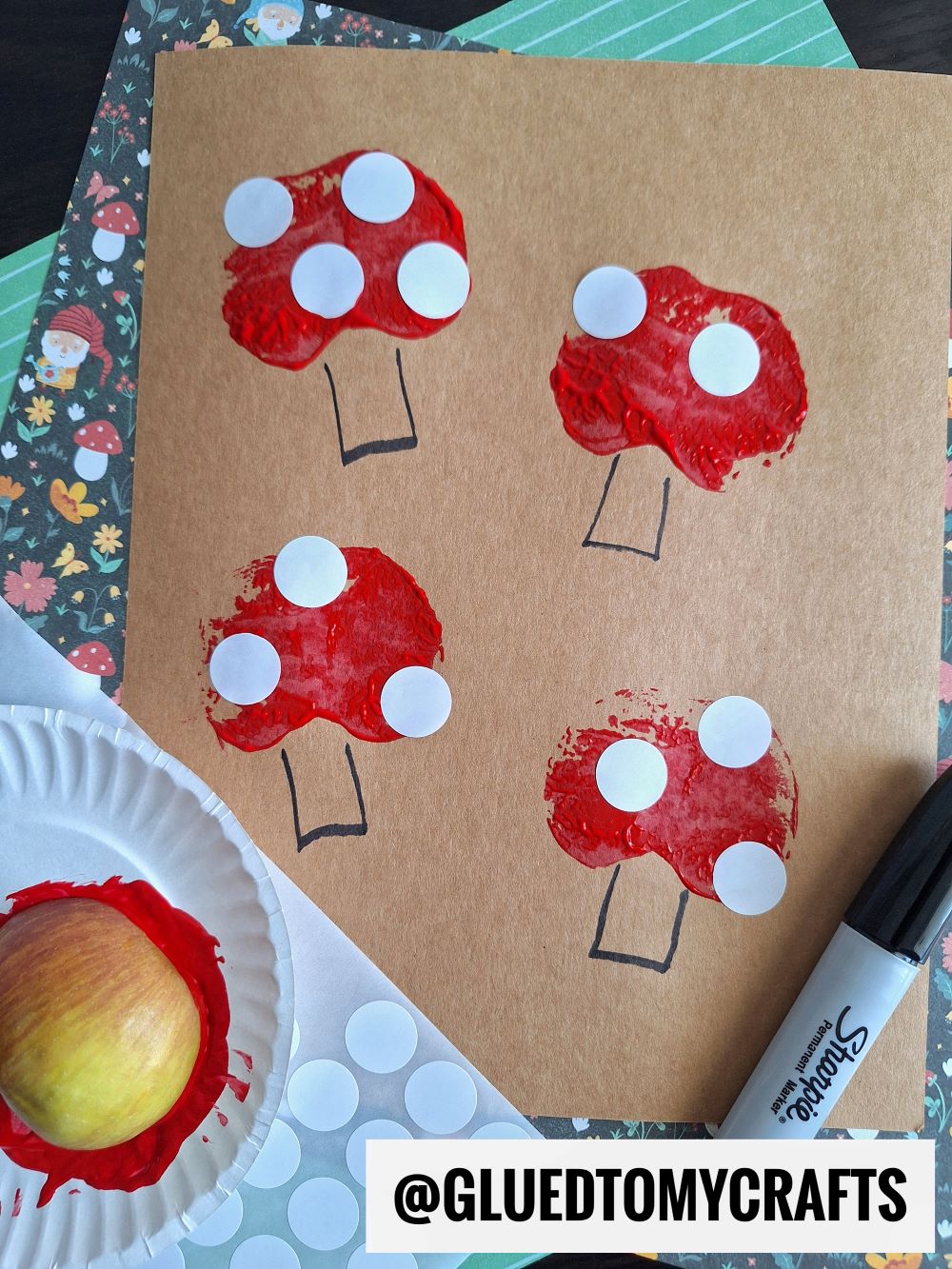 Apple Stamped Craft Ideas For Fall