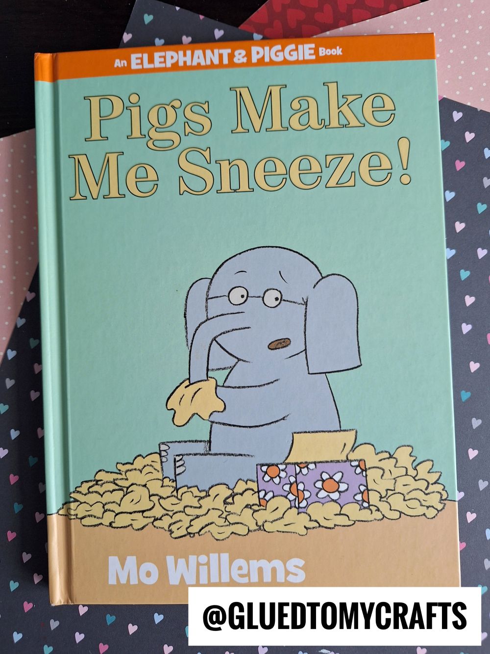 Paper Plate Elephant & Piggie Craft Idea For Story Time